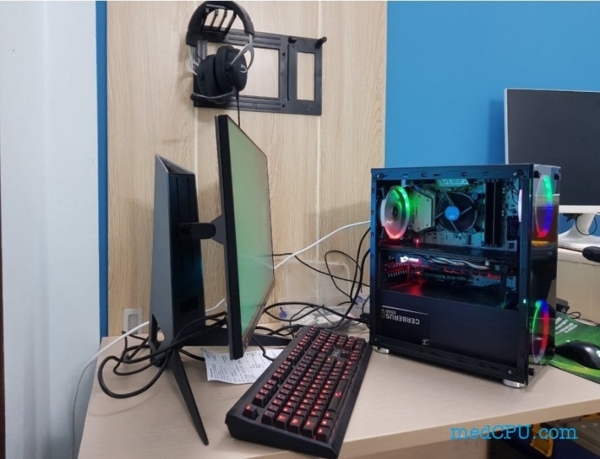 Alienware AW2518HF Review: 240Hz Gaming Monitor | MedCPU