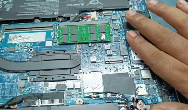 Demystifying HP Laptop Caps Lock Blinking 5 Long 3 Short